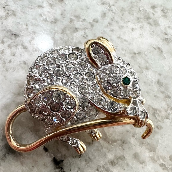 Jewelry | Vintage Mouse Brooch | Poshmark